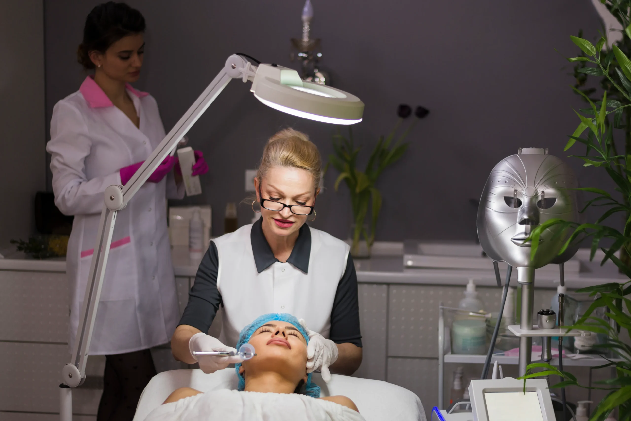 Future of Facial Aesthetics: 2026 Trends & Innovations | Expert